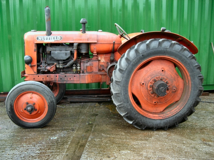 1948 NUFFIELD M4 TRACTOR Reg. No. SSV 804 Serial No. NT1052 A good ...