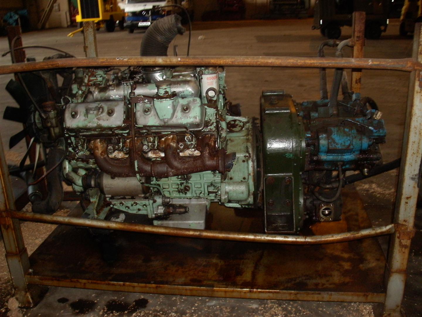 Perkins 640 V8 non turbo diesel hydraulic powerpack, ex MOD Est £300 - 400