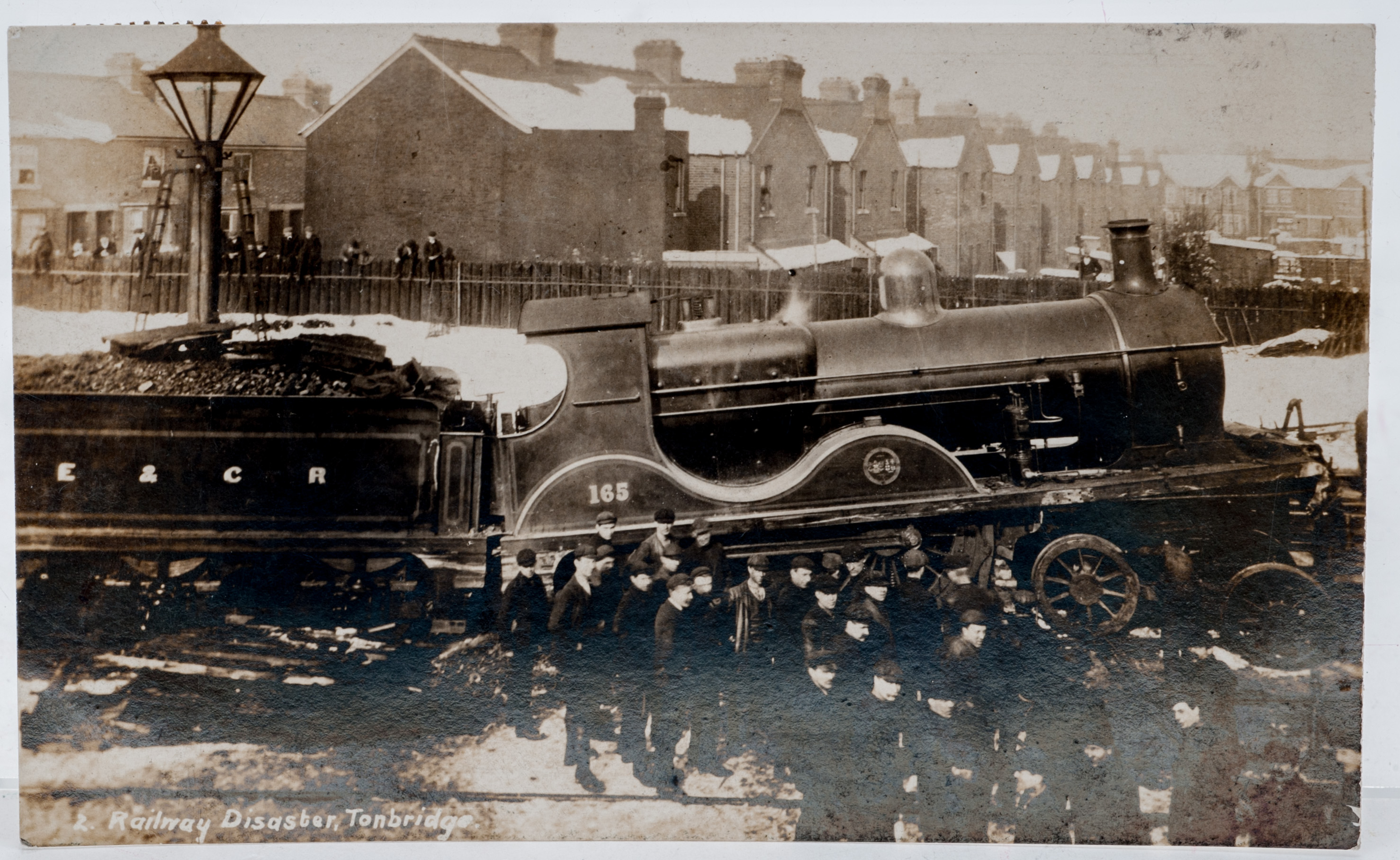 Postcards Topographical, a very good mixed collection inc. Tonbridge ...