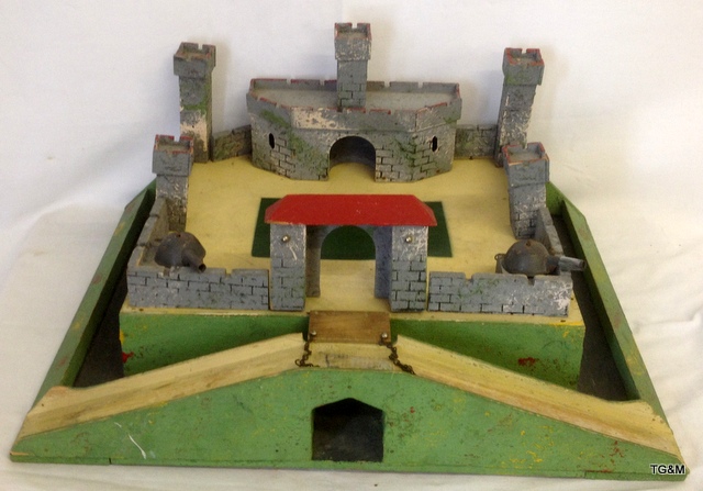 Vintage Triang wooden toy fort with box