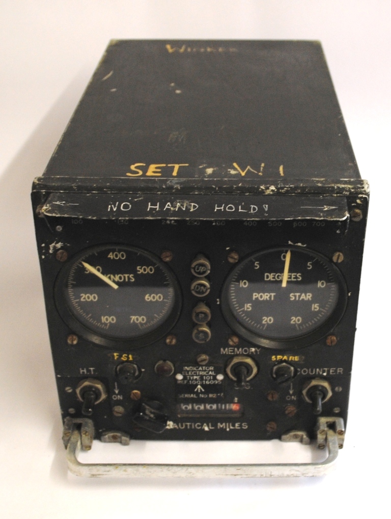 A Green Satin Doppler Radar control unit used by the RAF for air ...