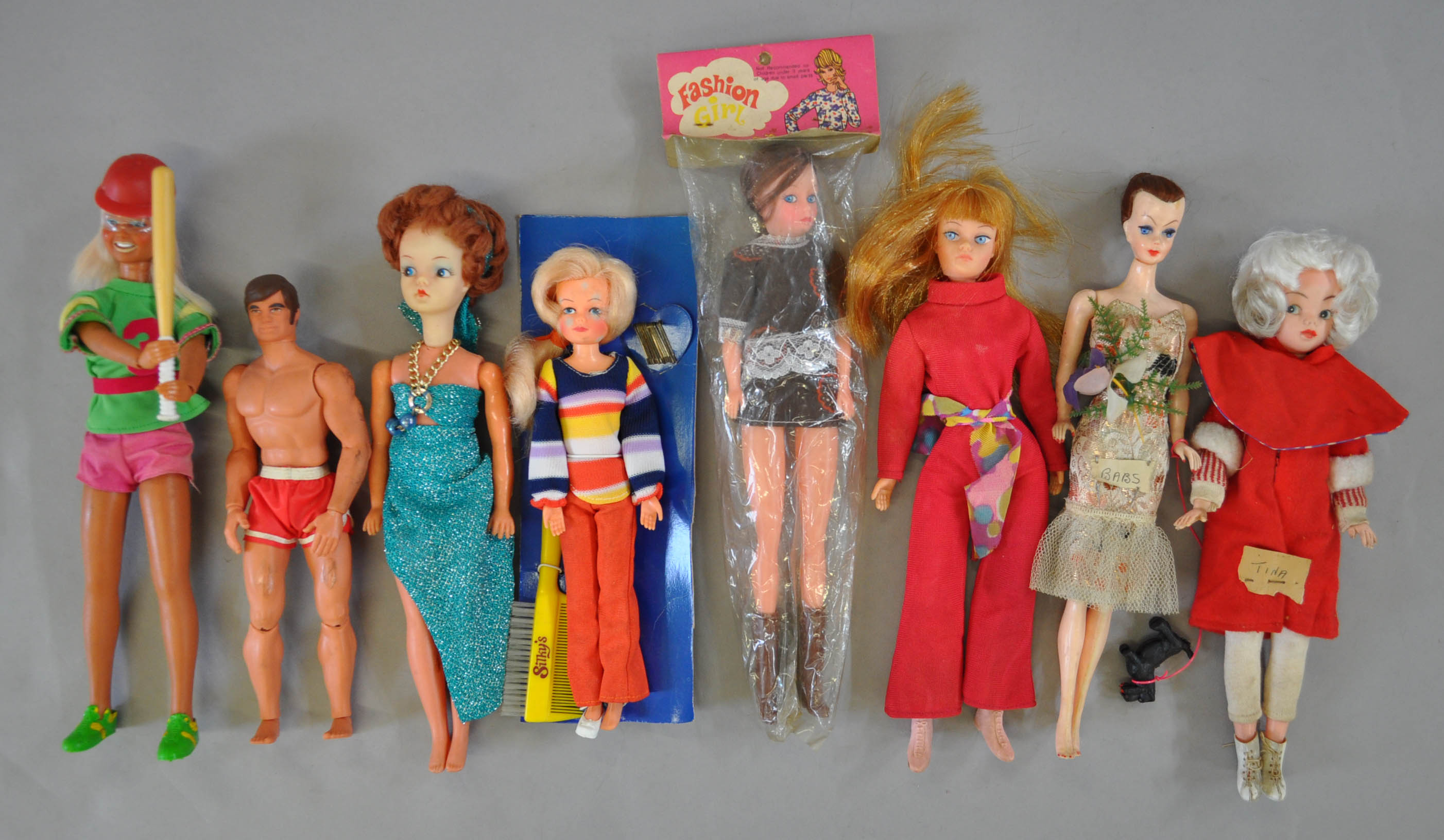 Eight assorted fashion dolls, includes: Kenner Dusty doll; carded Silky ...