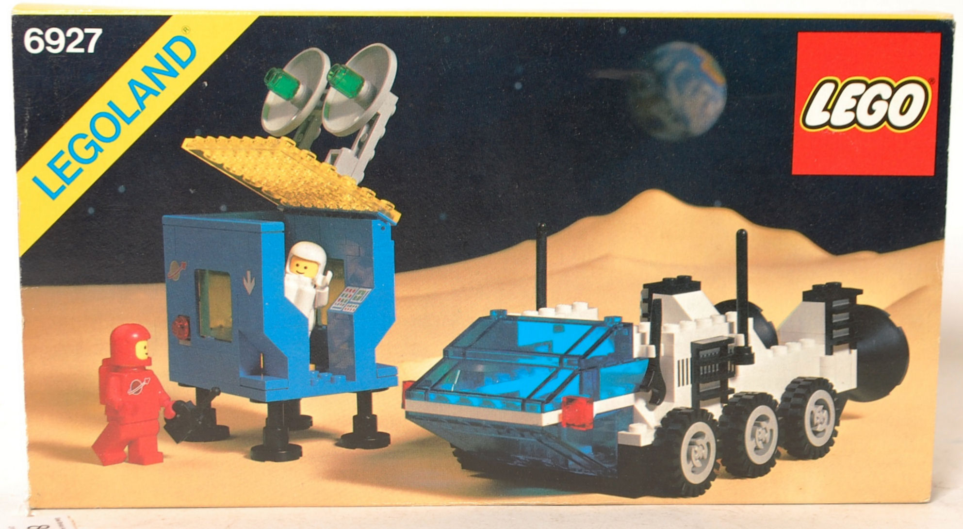 LEGO: A vintage boxed Lego Classic Space building set 6927 - Space ...