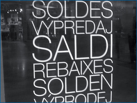 Lettres adhésives pour vitres et vitrines