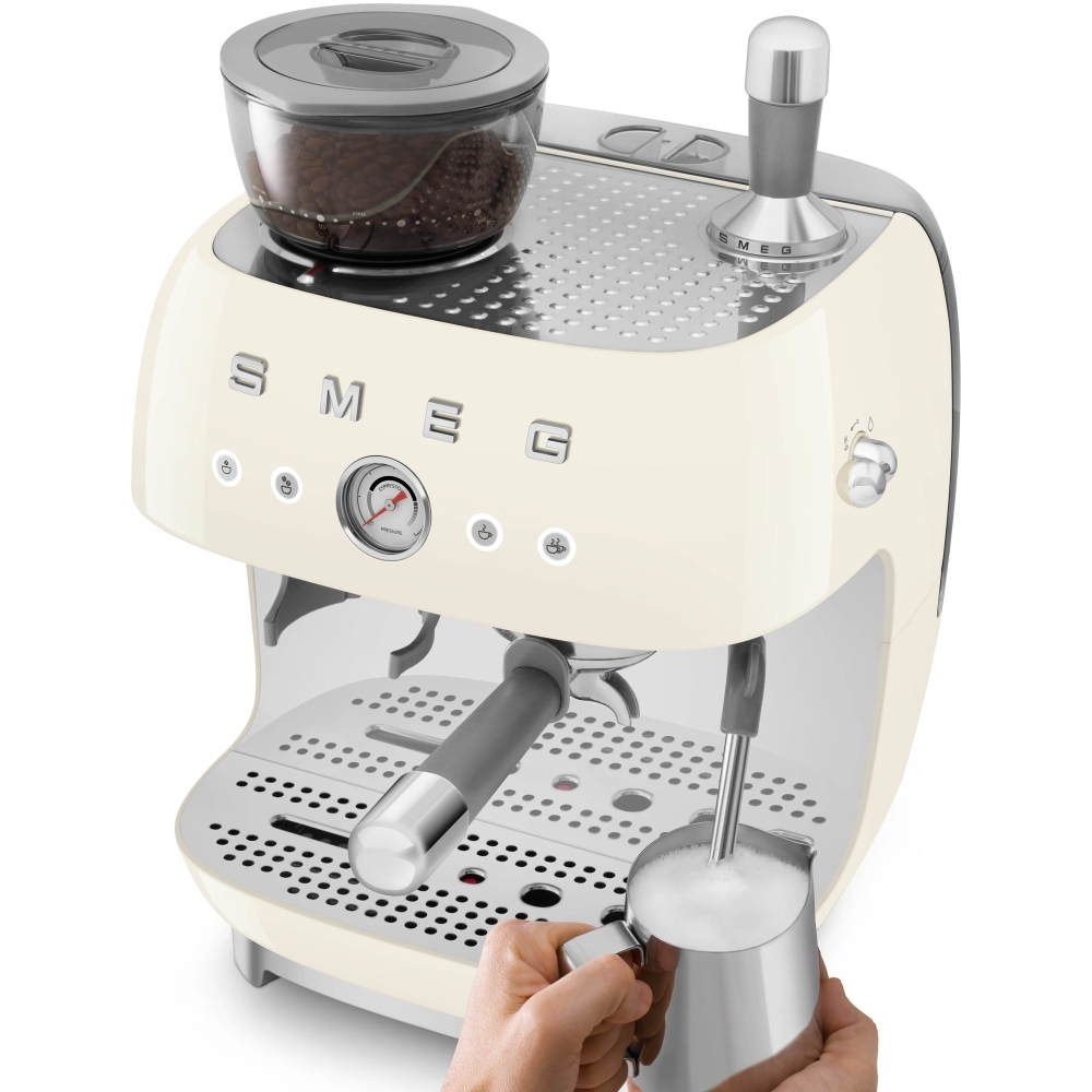 Smeg EGF03CRUK Retro Espresso Coffee Machine with Grinder & 20 Bar Pump ...