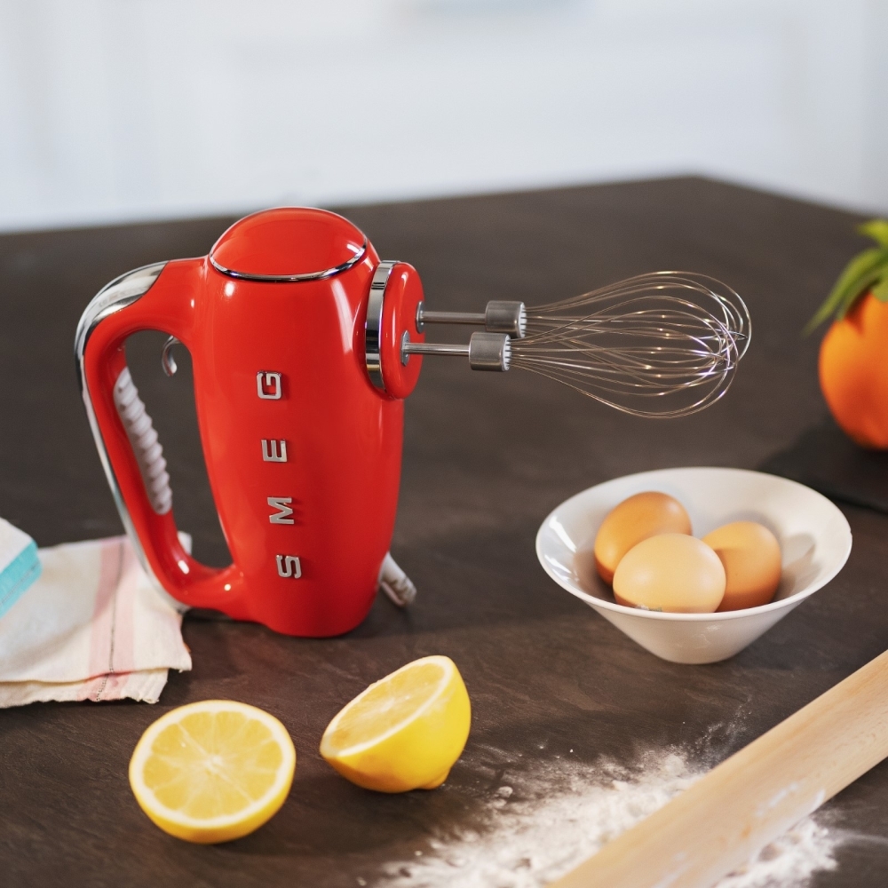 Smeg HMF01RDUK Retro Hand Mixer, Red | Marks Electrical