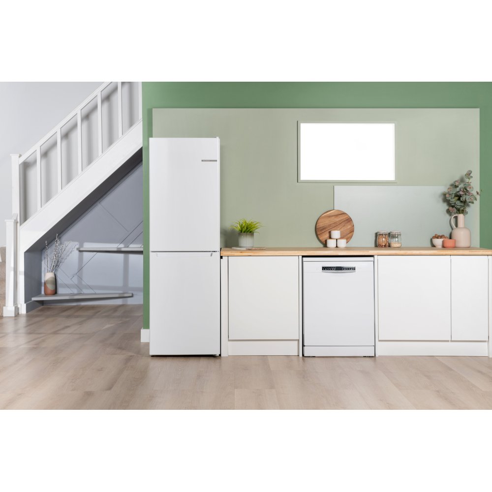 Bosch KGN34NWEAG Series 2 No Frost Fridge Freezer, 50/50, White, E ...