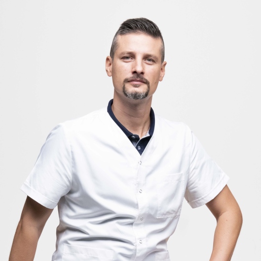 Dott. Andrea Testa, osteopata, massofisioterapista - Leggi le ...