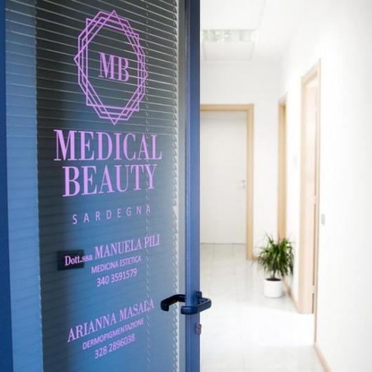 Dott.ssa Manuela Pili, medico estetico - Prenota online | MioDottore.it