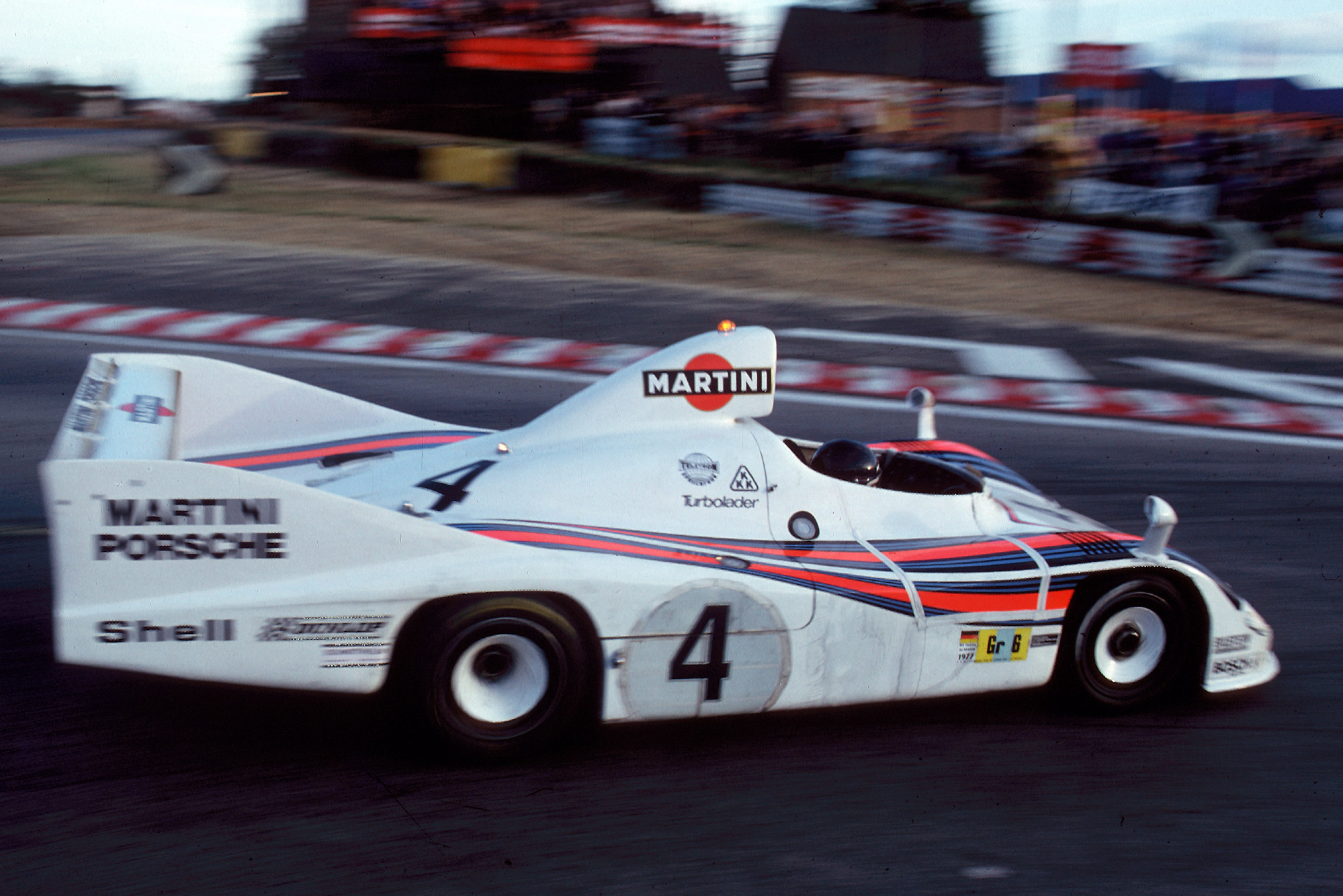 50 years of Porsche Le Mans winners: from the 917 to 919 Hybrid - Motor ...