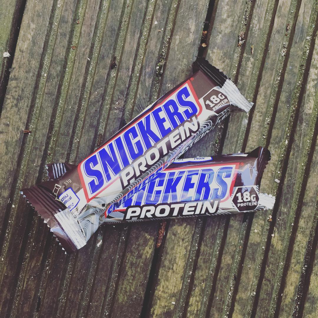 Snickers Protein Bar from Muscle Food