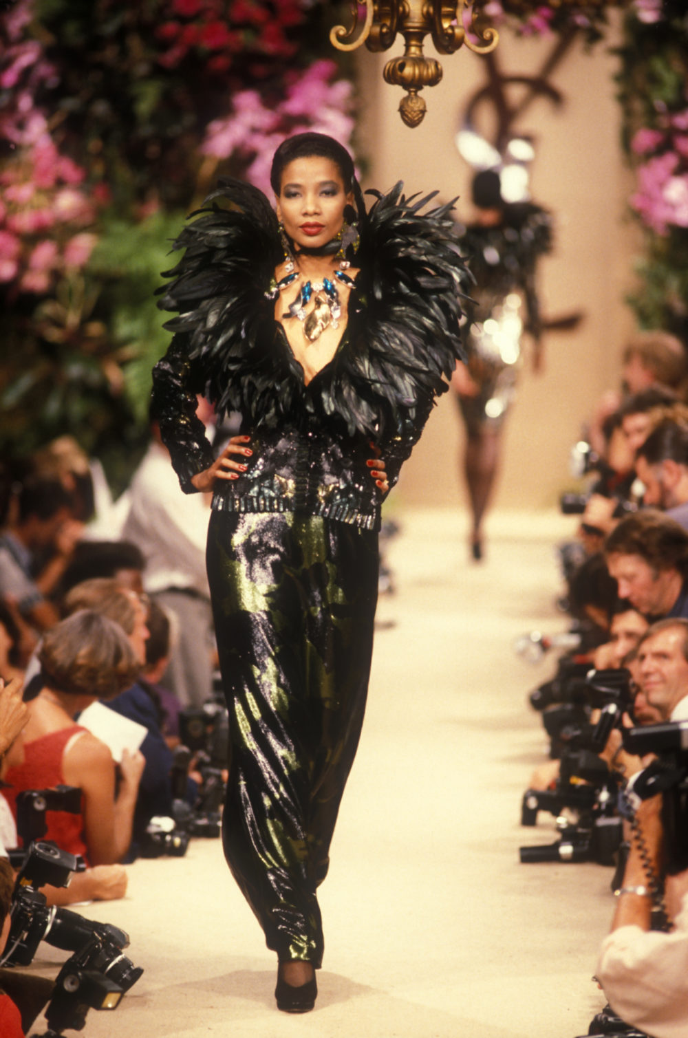 Yves Saint Laurent, Les coulisses de la haute couture à Lyon - Musée Yves Saint Laurent Paris