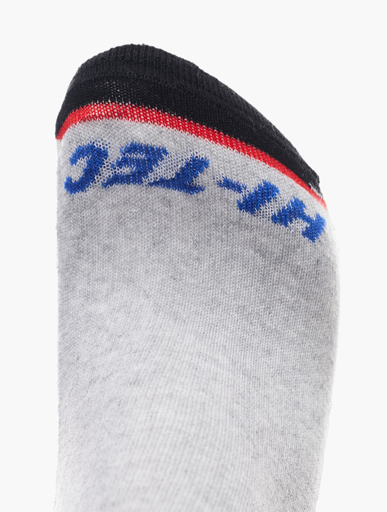 MyRunway | Shop Hi-Tec White Calve Crew Socks for Men from MyRunway.co.za