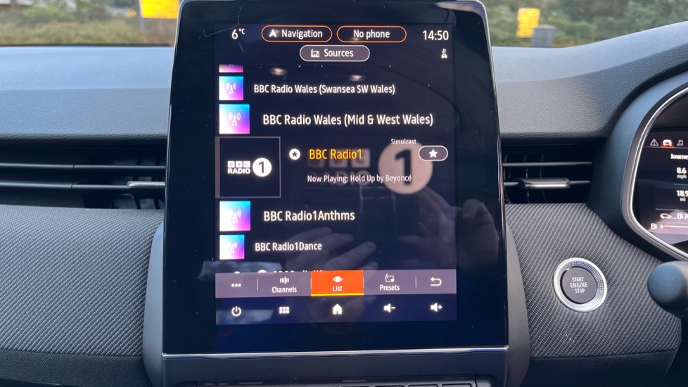 2024 24 RENAULT CLIO esprit Alpine