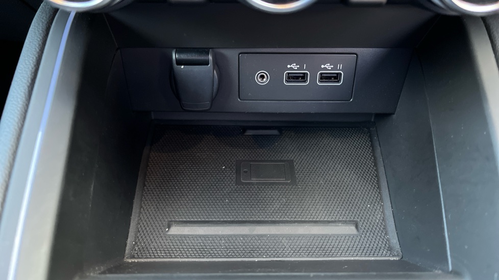 2024 24 RENAULT CLIO esprit Alpine