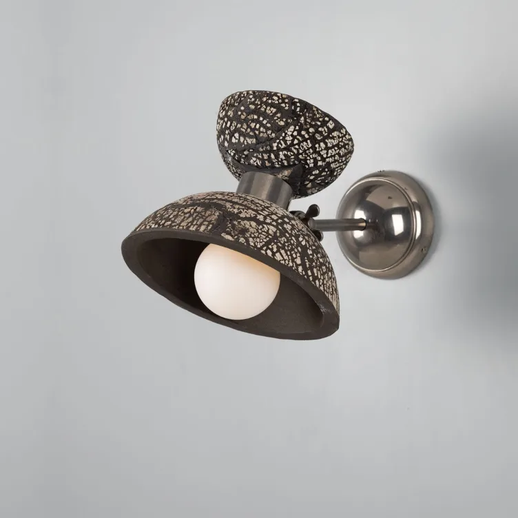 Applique murale, Nakaii, argile noir, argent antique, L20cm, H24cm - Mullan Lighting ...