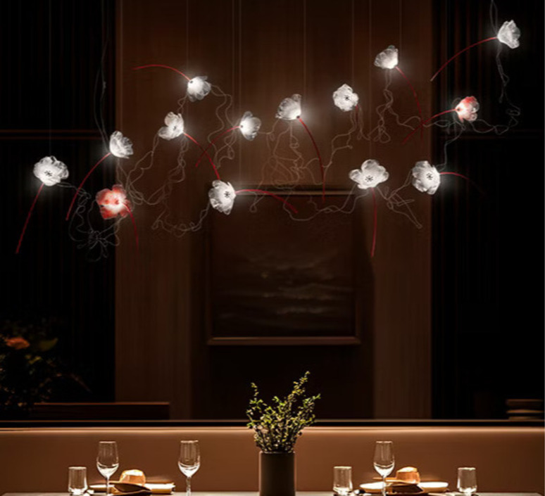 Suspension, Poppy 14, prisma, laiton revêtu de rouge, LED, dim, 3000K, 6300 lm, L13cm, H35cm ...