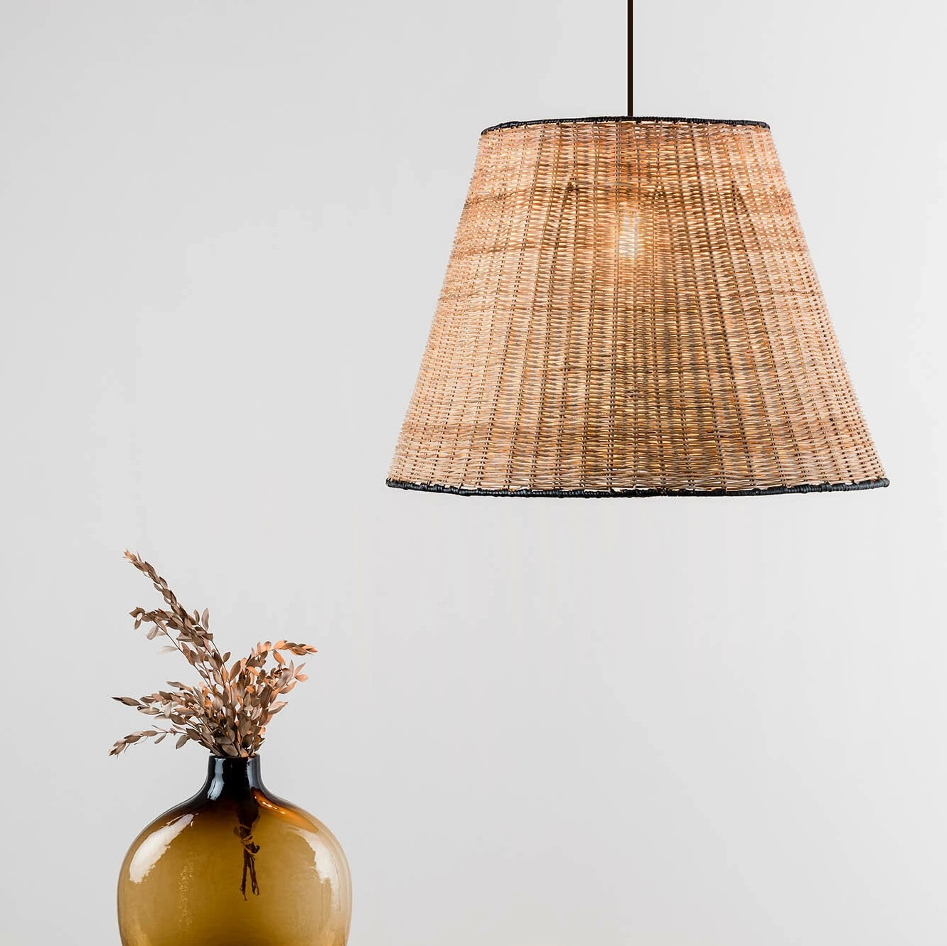 Suspension, Sumba, noir, rotin, Ø56cm, H36cm - Faro - Luminaires Nedgis