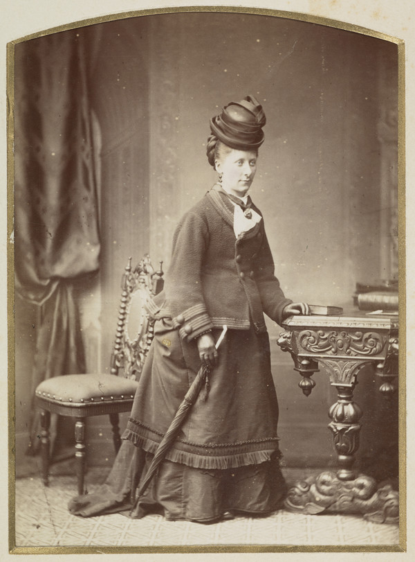 Unidentified woman by William Lowden | National Galleries of Scotland