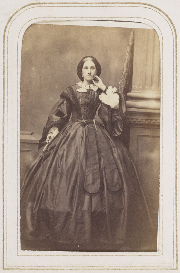 Unknown woman by Edward J. Harding | National Galleries of Scotland