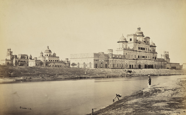 The Chutter Munsit from the river Goomtee, Lucknow by Samuel Bourne ...