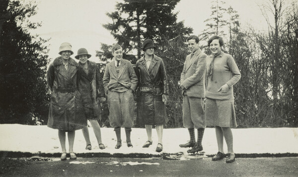 Tennis Party! (which went phut) April 30th 1927 The Mount Peebles: Me ...