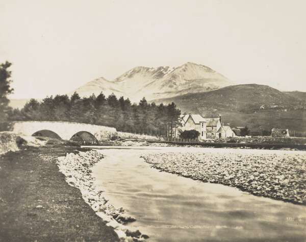 Loch Maree: Kinlochewe Hotel and Ben Eay | National Galleries of Scotland
