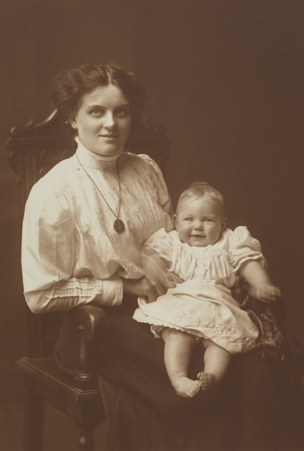 Mary Margaret Barrie with her Child aged 5 1/2 Months by Simon Reid ...