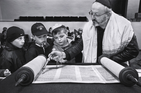 Dundee, 2013 from the series Scots Jews: Identity, Belonging and the ...