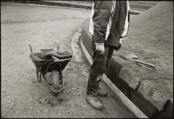 Work on the Jencks Landform construction, Scottish National Gallery of ...