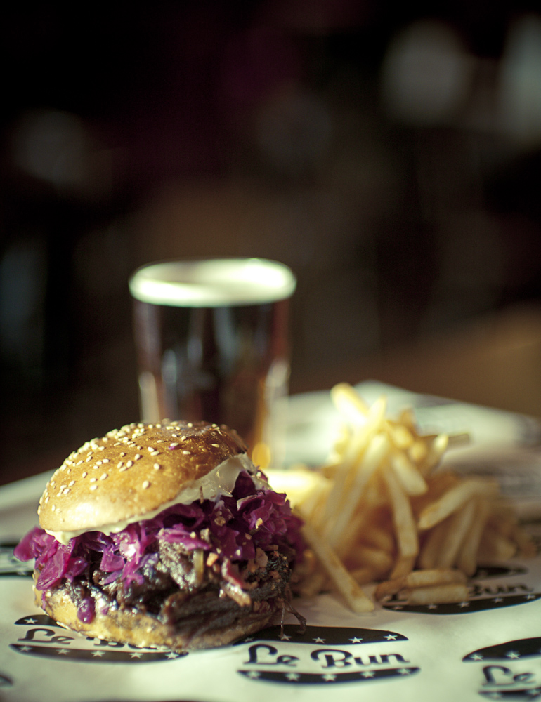 Le Bun Social - The Three Compasses Dalston Pop-Up - ON IN LONDON