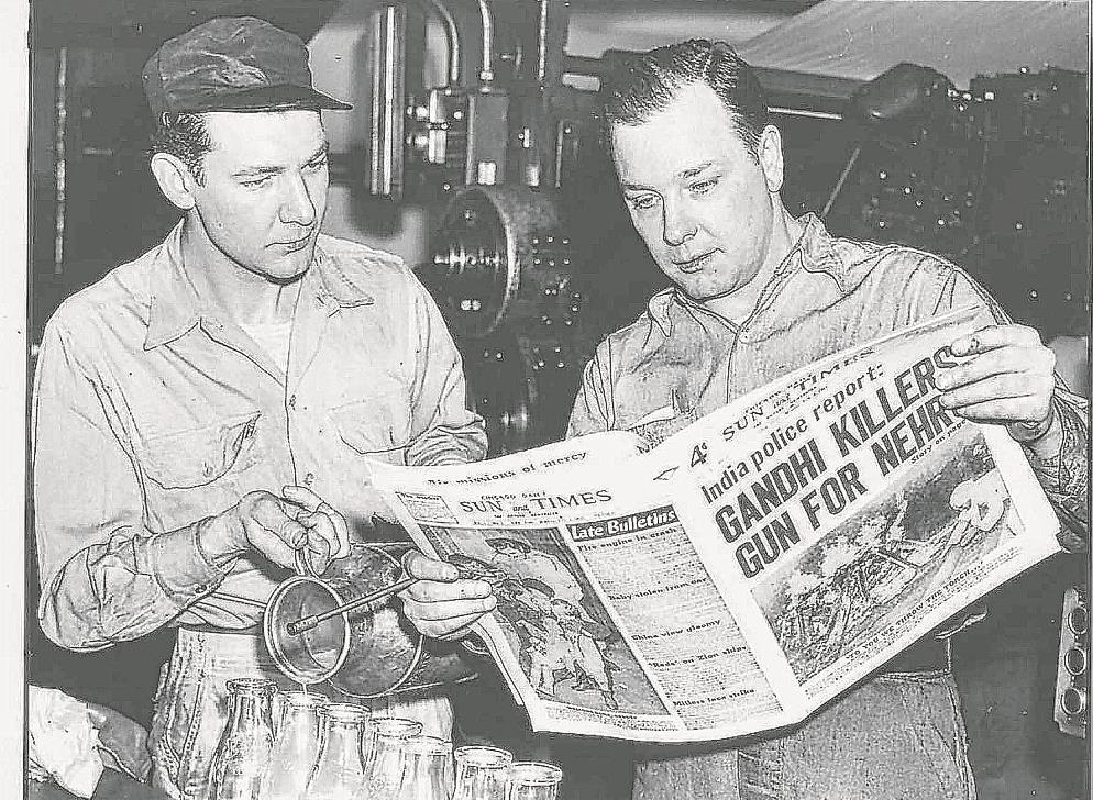 75 years ago, these 2 Chicago newspapers came together - Chicago Sun-Times