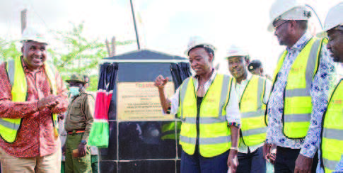 Energy CS Monica Juma, Rerec chair Simon Gicharu (left) and other ...