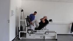 Maximal strength training demonstration