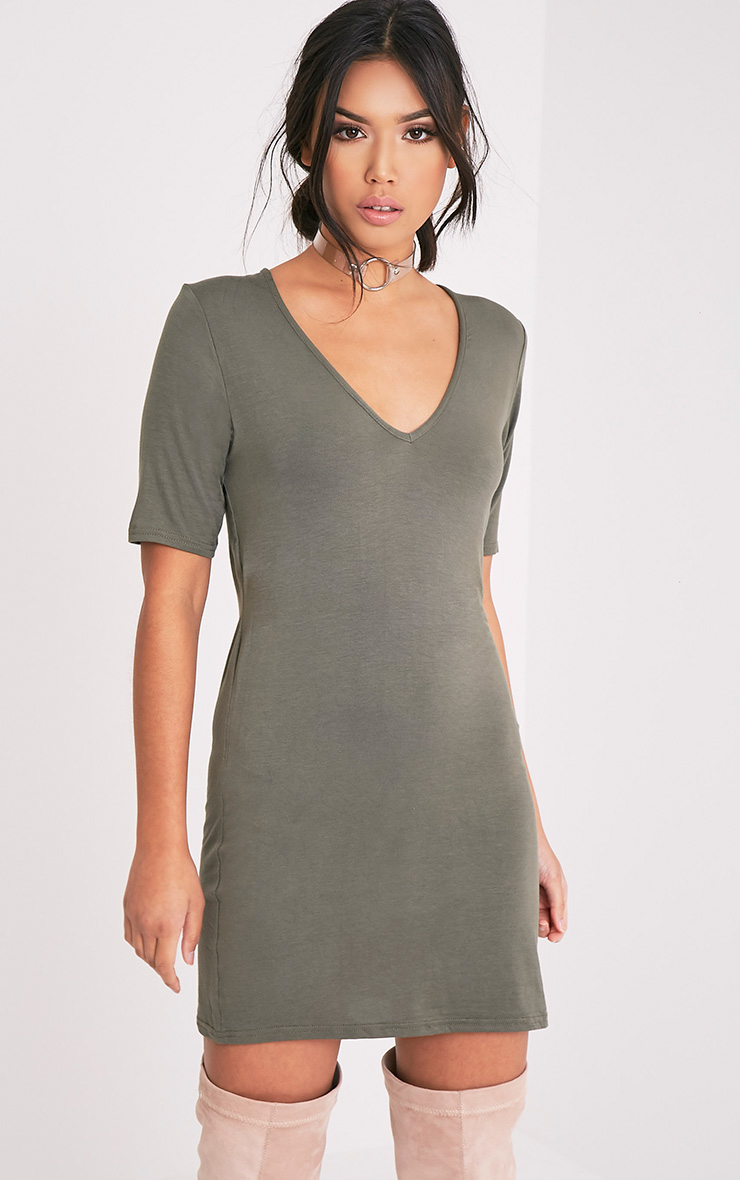 Plunge Dresses | V-Neck Dresses Online | PrettyLittleThing AUS