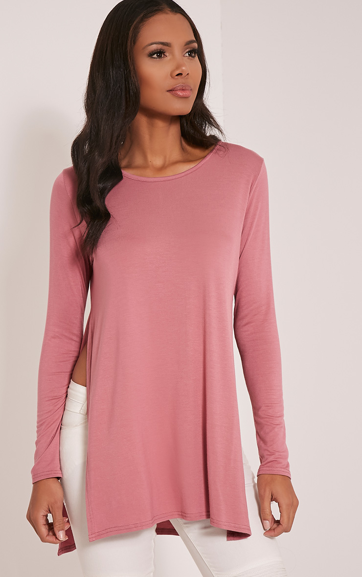 Long Sleeve Tops | Women's Clothing | PrettyLittleThing.com