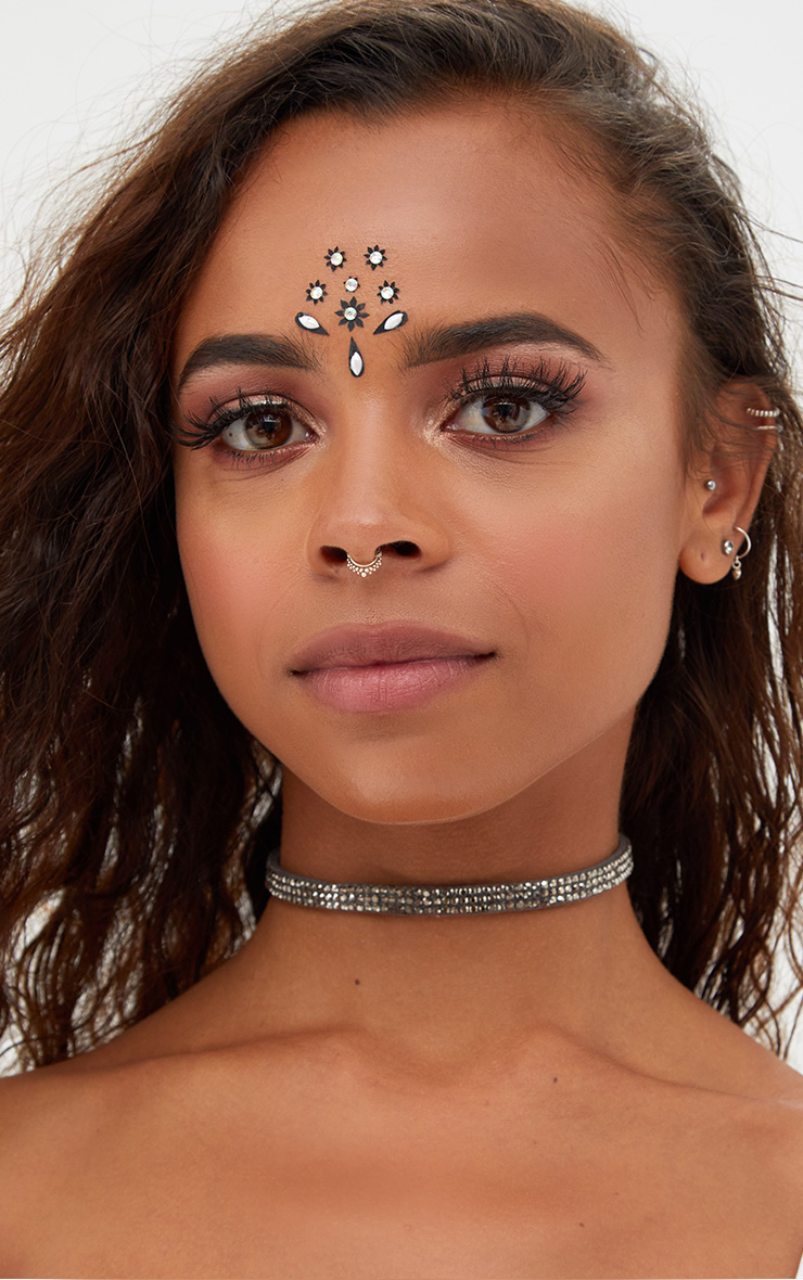 Accessories | Women's Fashion Accessories | PrettyLittleThing