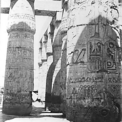 (a) Gr. Inst. 3368, (b) Gr. Inst. Library A 37