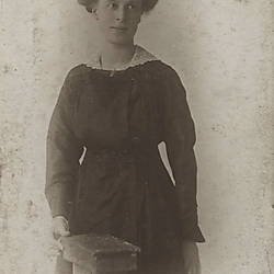 Item - 58474: Photograph of Lily Freeman, sister of Hubert Freeman ...