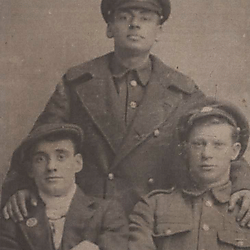 61115: Photograph of John Cawkwell, Thomas Cawkwell, and another man