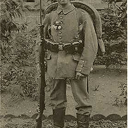 57363: Photograph of German infantryman
