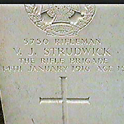 55744: Essex Farm Cemetery