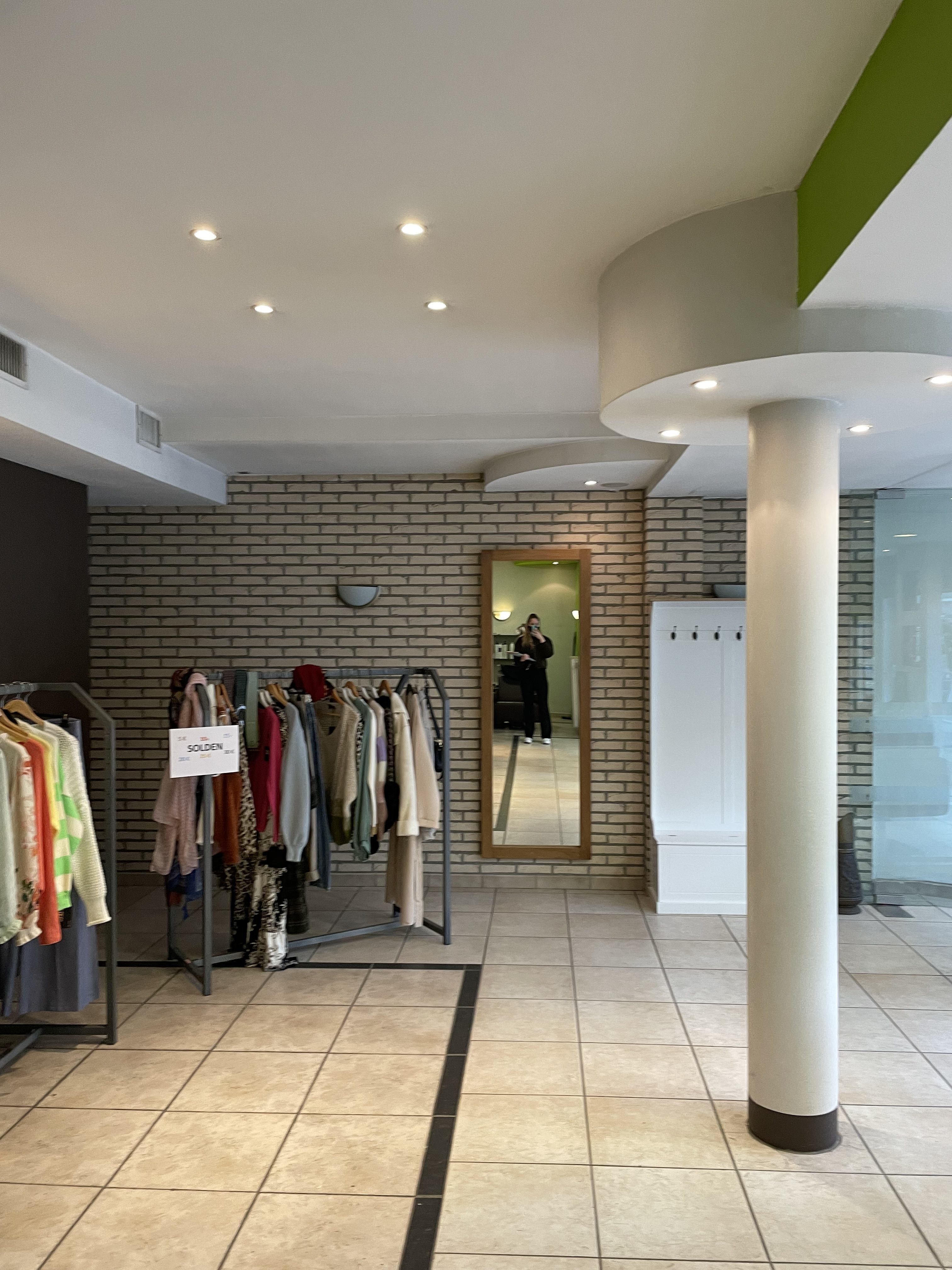 Kapsalon inrichting: Hairdesign Kelly | Interlook Design