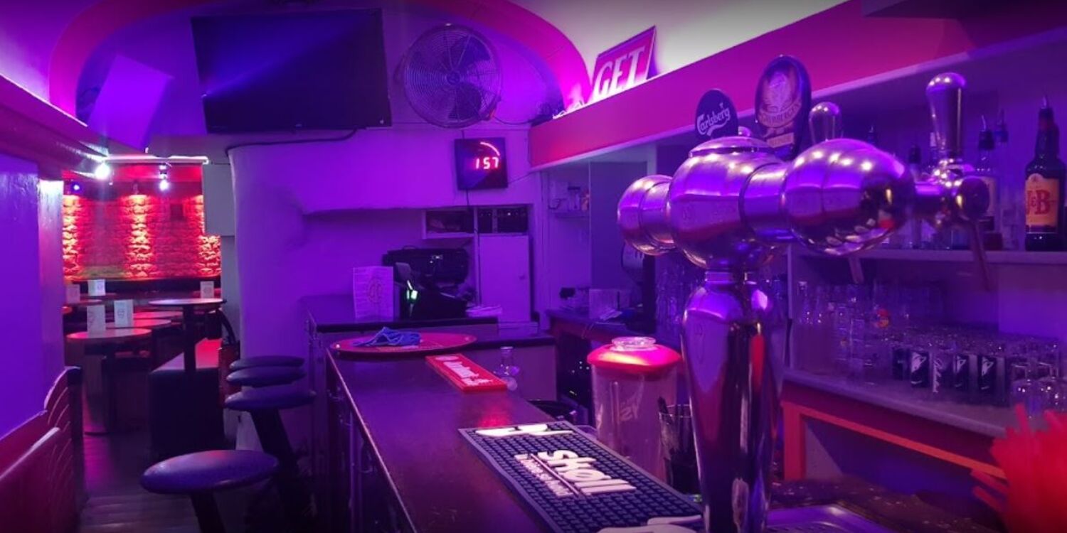 Le CosmO' Bar | Privateaser