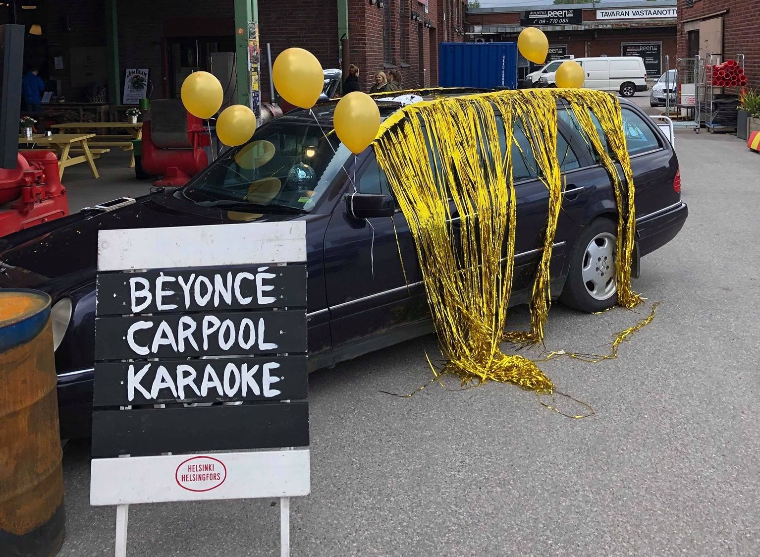 How to do your own carpool karaoke