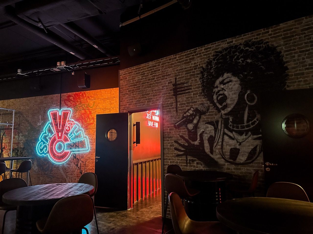 How SMASH! Keeps a steady flow of foot traffic with competitive socialising