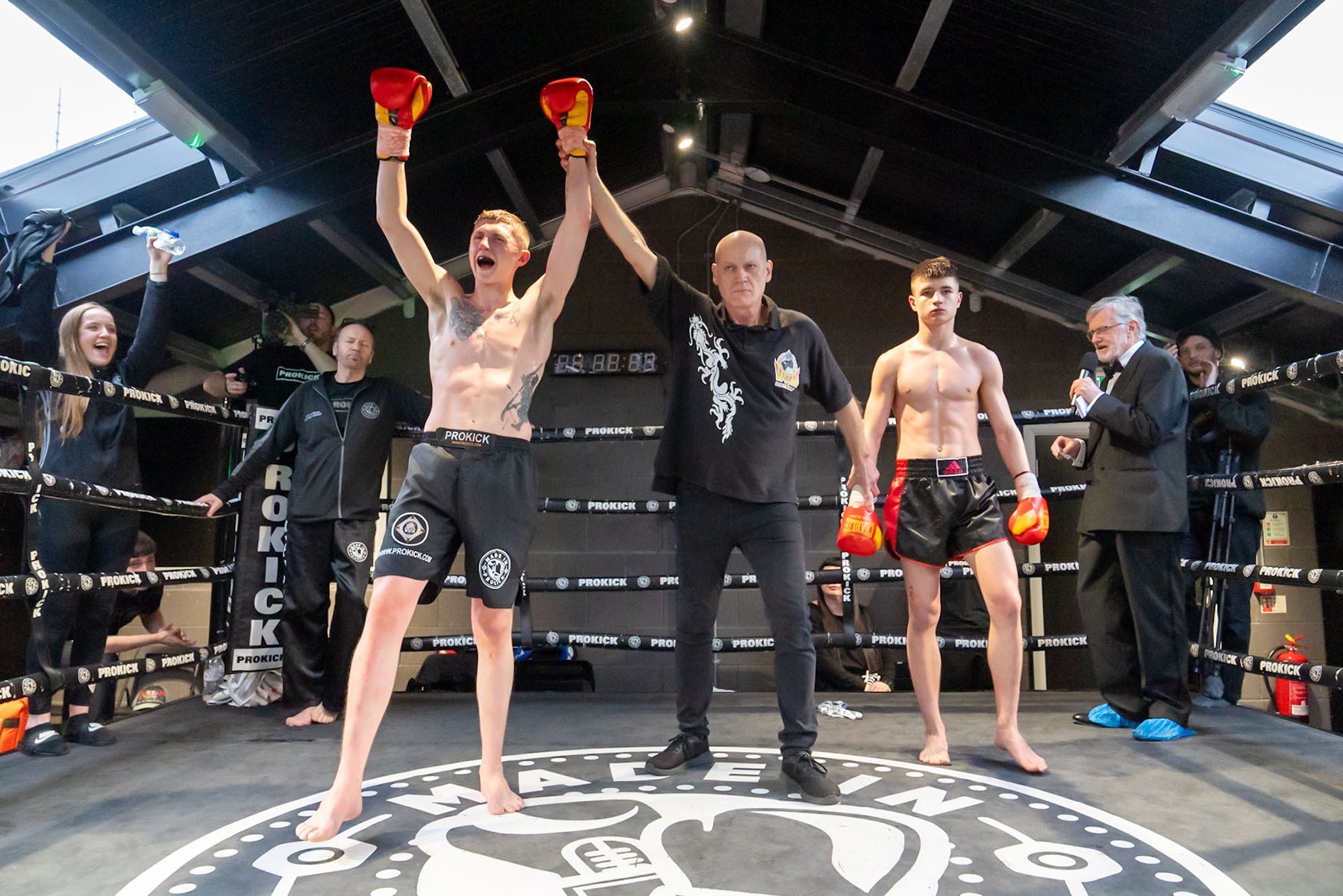 Snoddon get first win in the paid ranks | Prokick