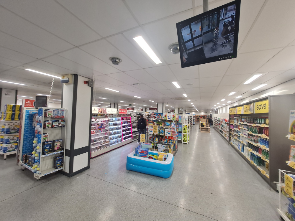 Prime Large Retail unit – Medhursts