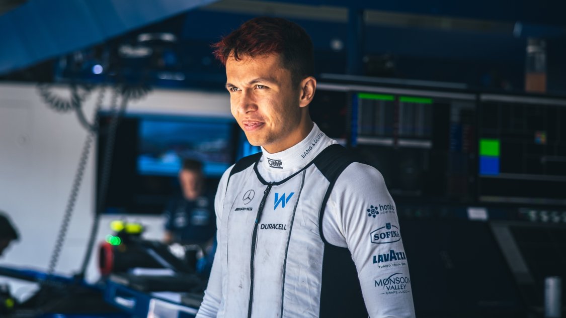 Video: Albon maakt zich klaar voor de Grand Prix van Singapore ...