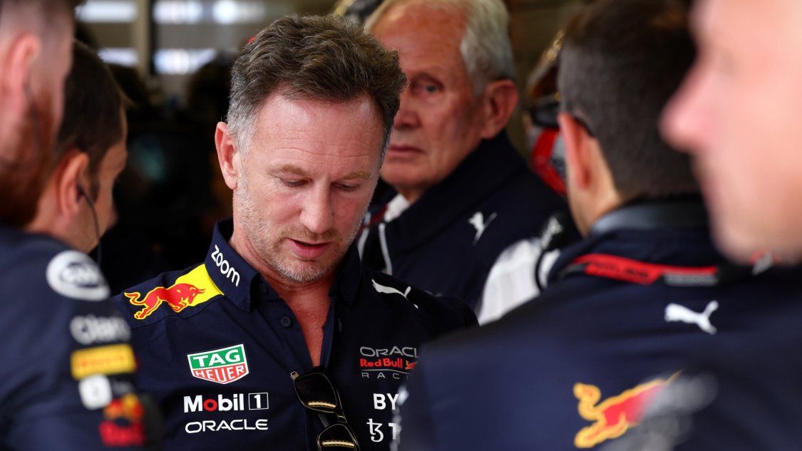 Horner in tranen na zege Verstappen en titelwinst Red Bull | RacingNews365